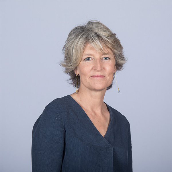 Isabelle This Saint-Jean - Tribunes de la presse